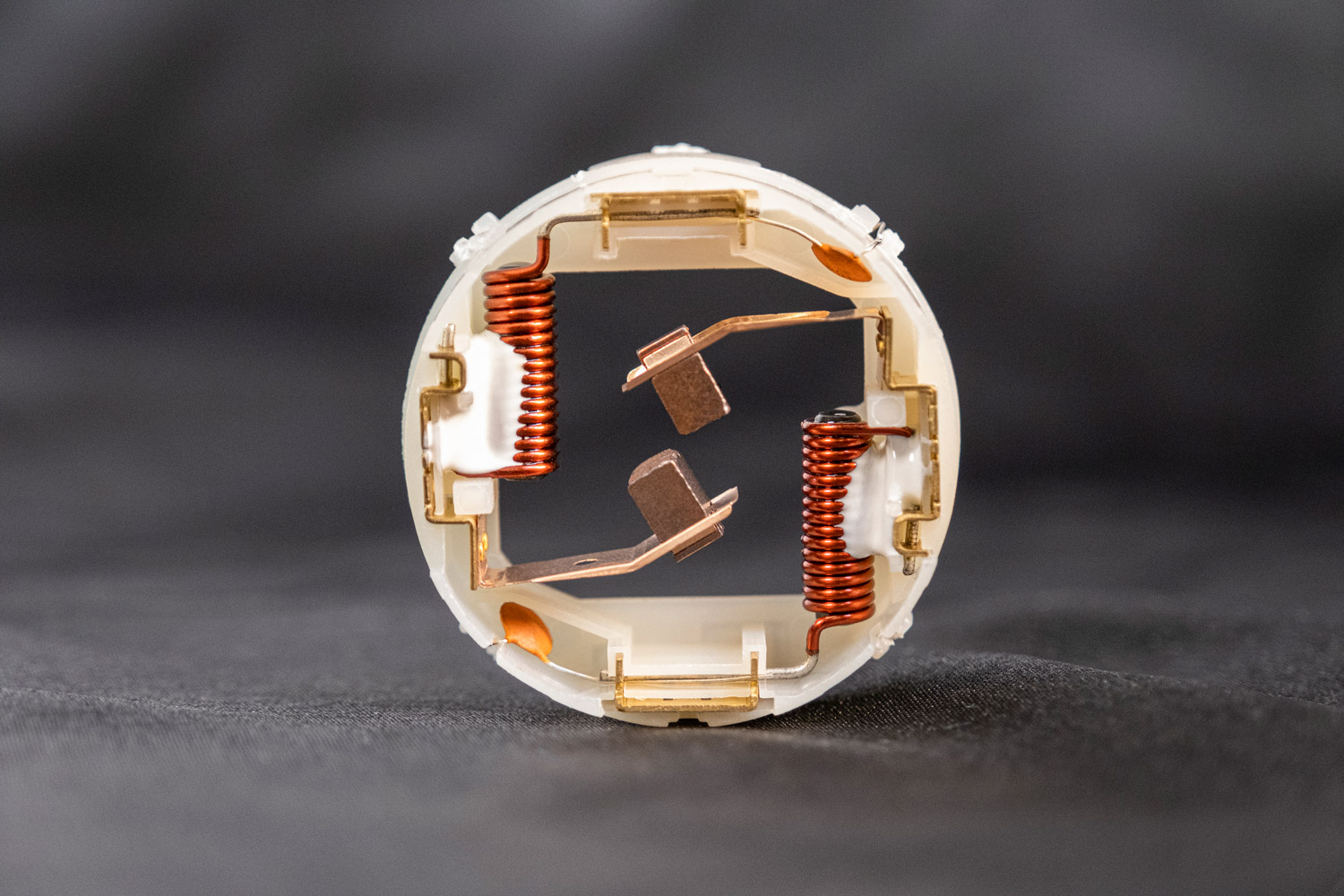 Why the PinSound shakers are the best: Integrated motor power filter ...